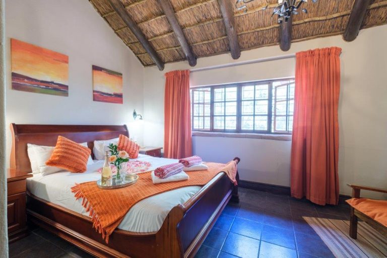 HOME - Motozi Lodge